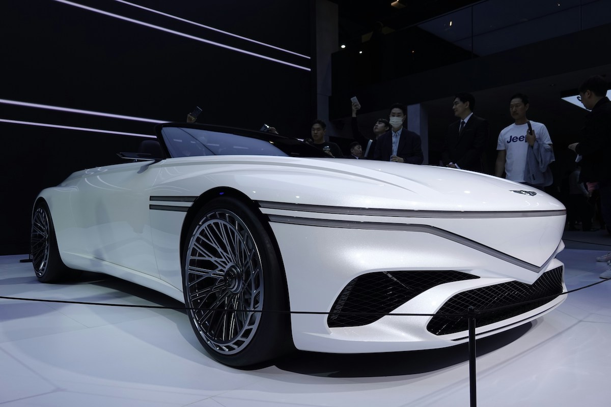 Coches eléctricos descapotables que te dejarán ver el cielo mientras ...